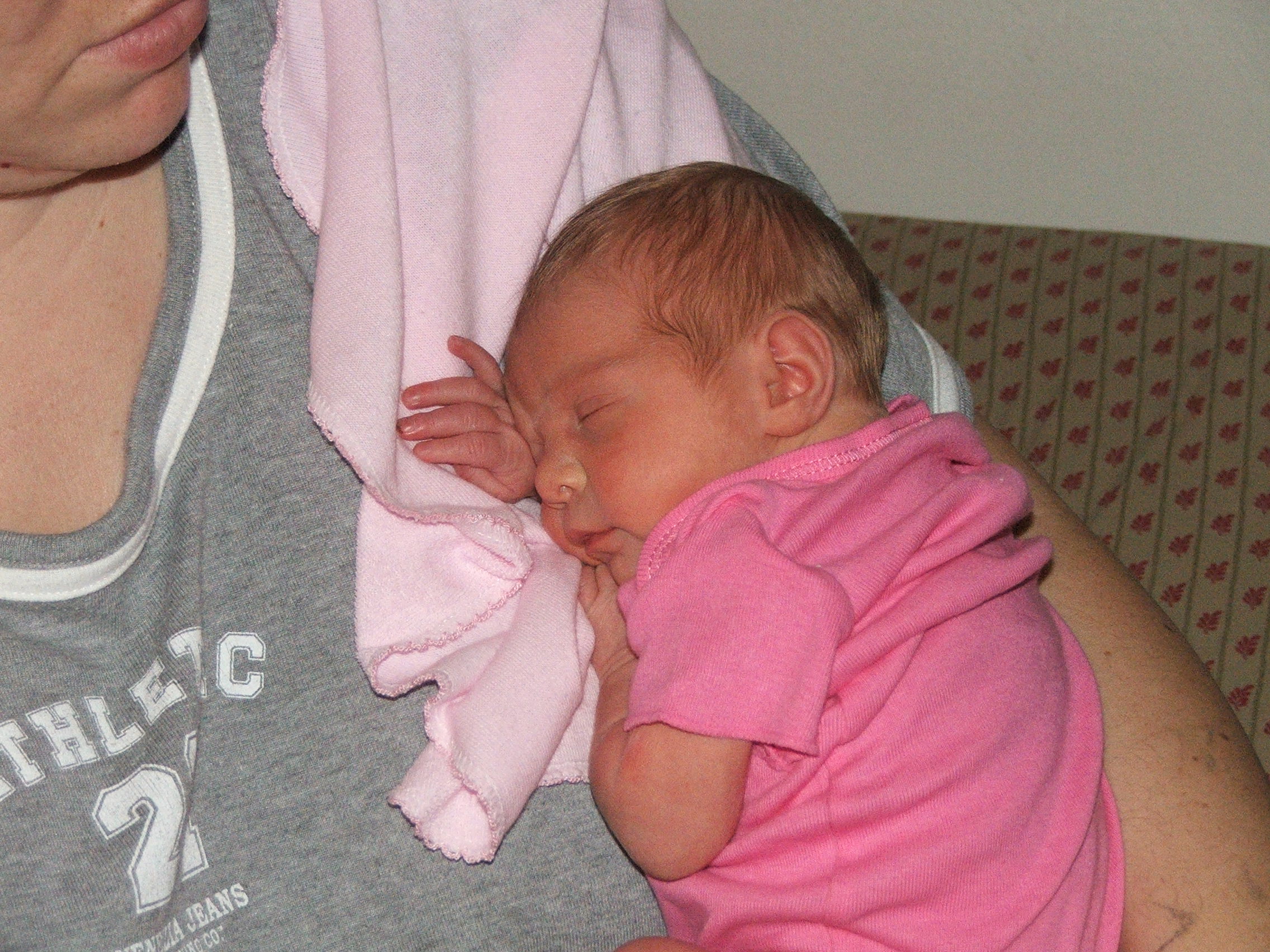 How a new mother’s brain responds her infant’s emotions predicts ...